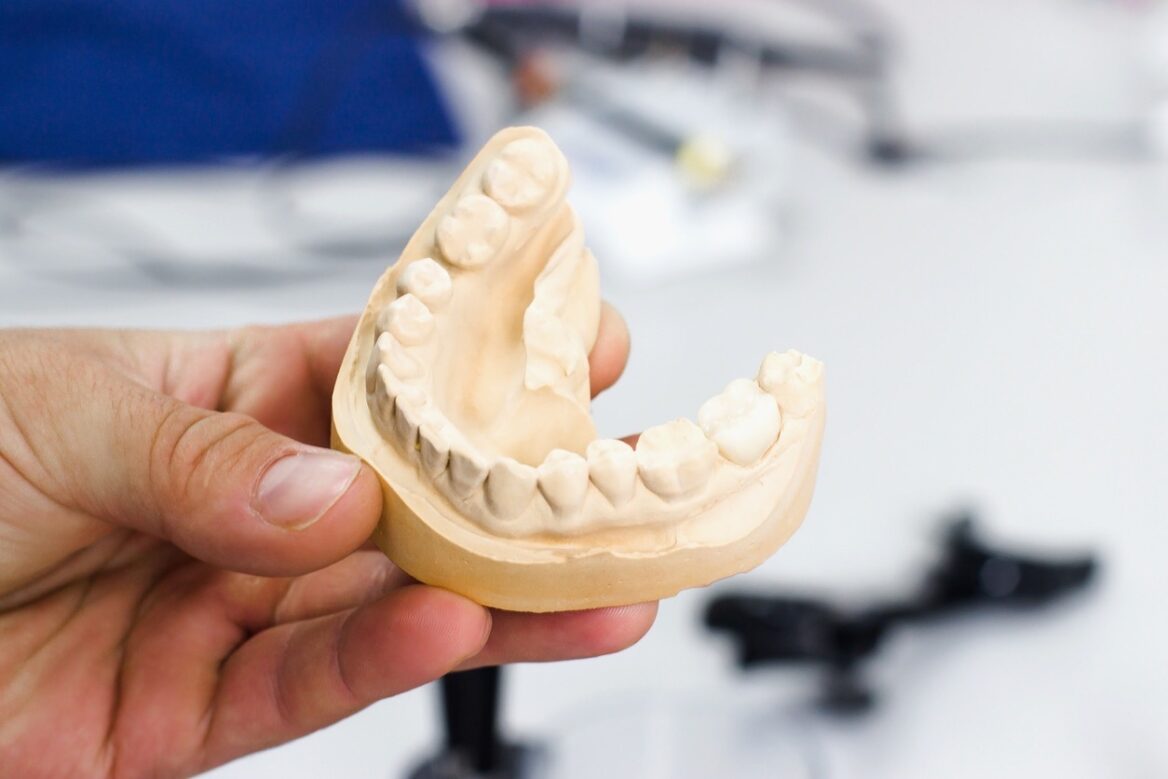 Dentures Pompano Beach FL | JB Dentistry